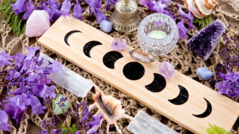 How to Charge Crystals with Moonlight - Crystals Power