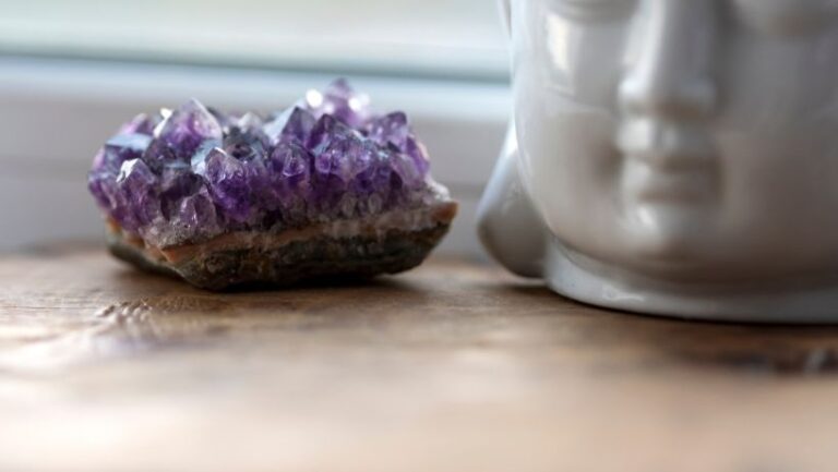 How to Charge Crystals with Moonlight - Crystals Power
